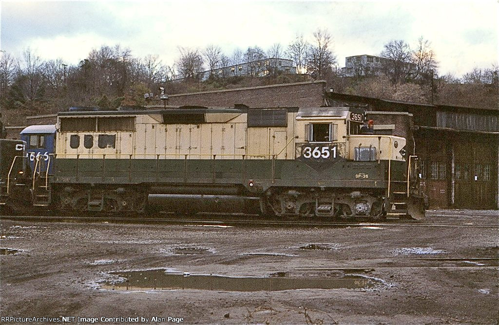 CR GP35 3651